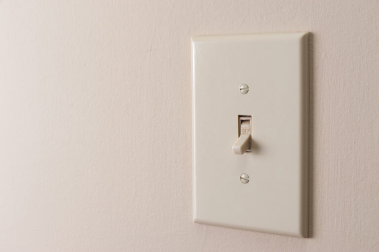 10 Signs of a Failing Light Switch | What to Watch For